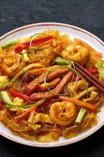 4 Differences Between Chow Fun Vs Mei Fun Noodles