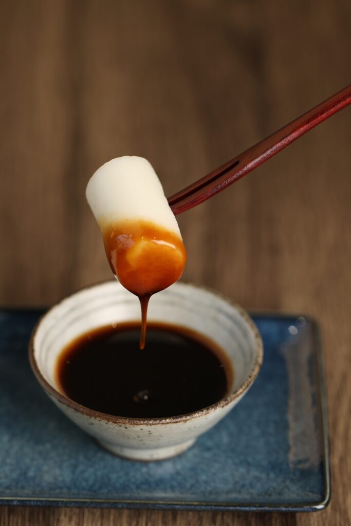 Top 10 Maple Syrup Substitutes And How To Make Your Own