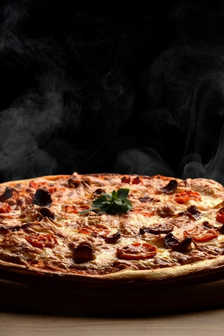 How Many Slices In A 10-Inch Pizza? 10-Inch Pizza Info