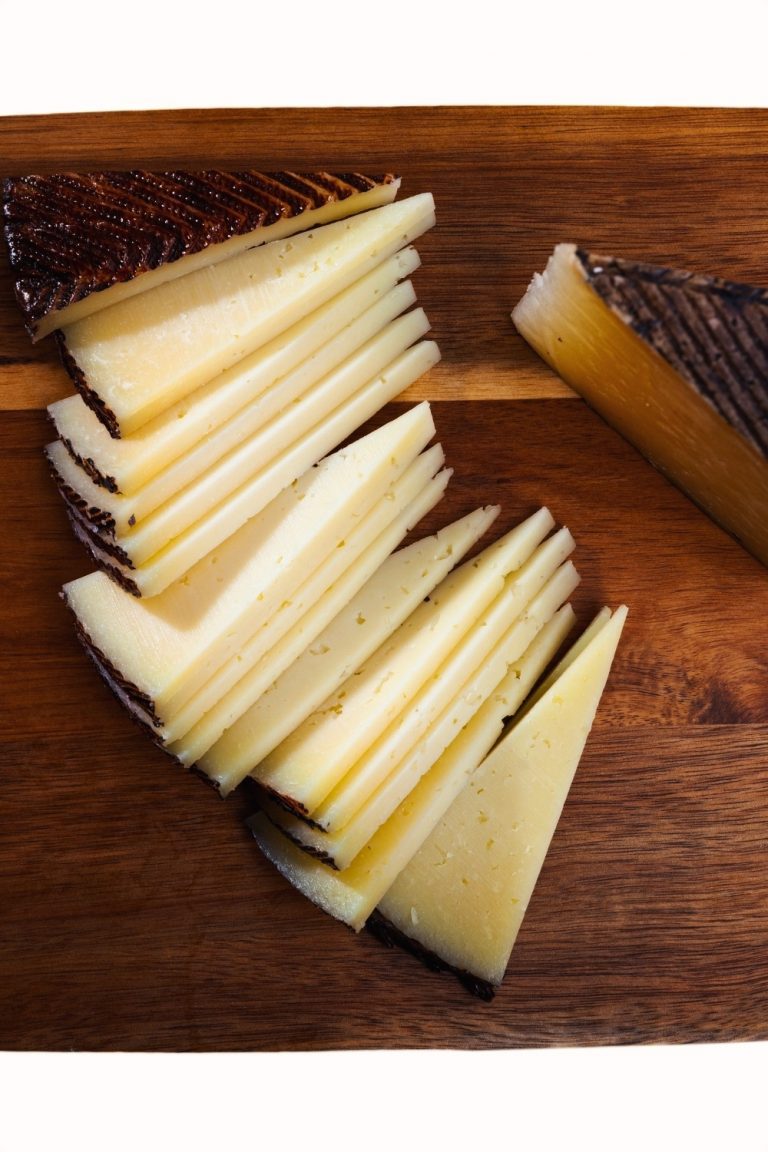 Best Cheese For Tacos With 12 Tasty Combinations