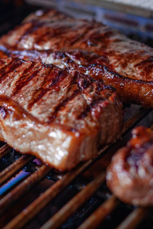 New York Steak Vs Sirloin Steak: 5 Major Differences New York Steak Vs Sirloin Steak: 5 Major Differences