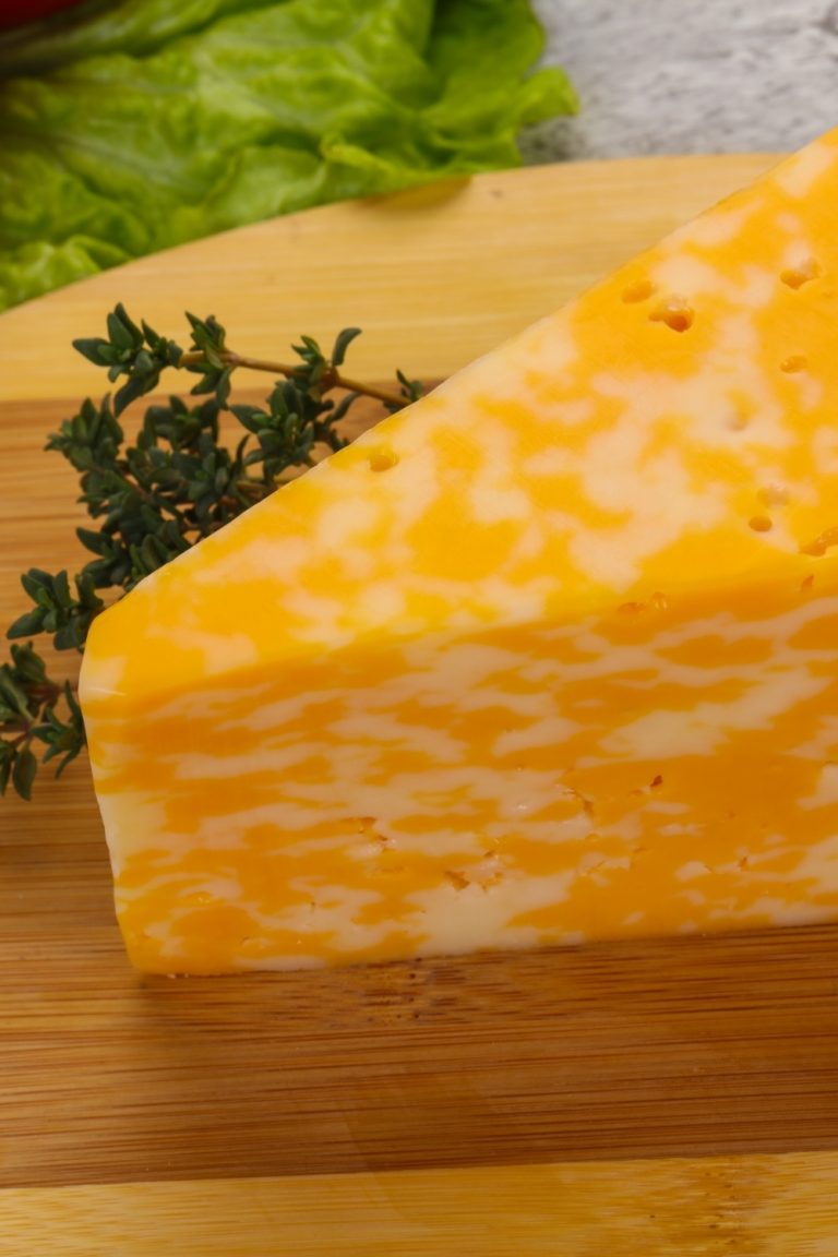 11 Best Cheeses With Turkey Sandwich That Won't Disappoint