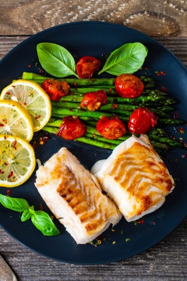 What Does Cod Taste Like And How To Know It's Gone Bad?