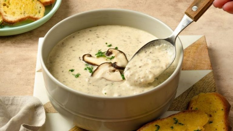 19 Pool Lunch Ideas That Pack Big Flavor