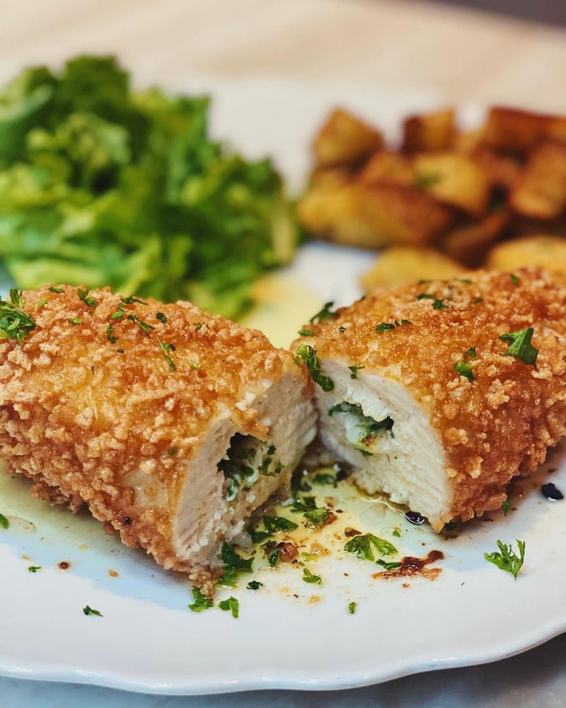 25 Classic Recipes Inspired By Iconic 80s Meals 25-classic-recipes-inspired-by-iconic-80s-meals