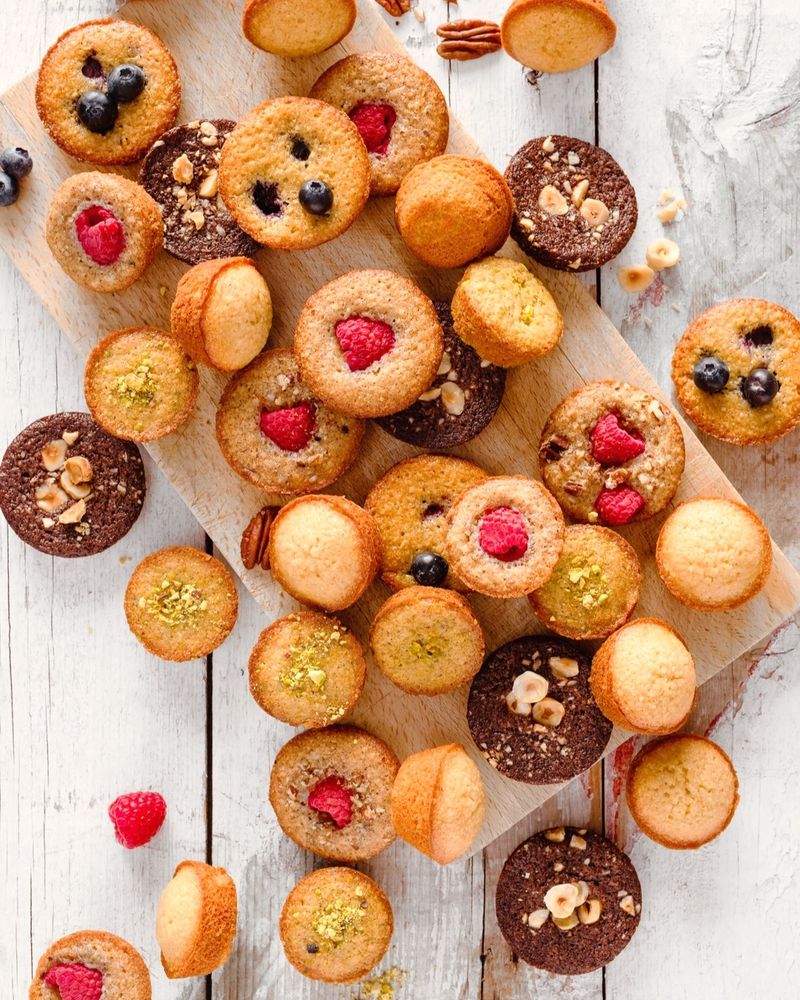 30 Bite-Sized Cakes For When You’re Craving A Sweet Treat