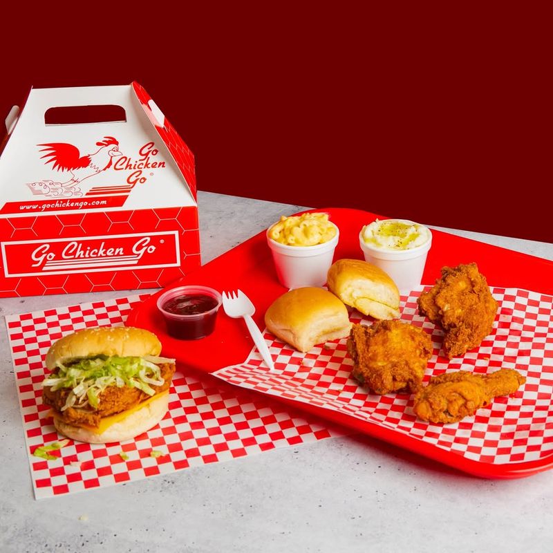 The Best Hole-In-The-Wall Spots For Fried Chicken In Every State