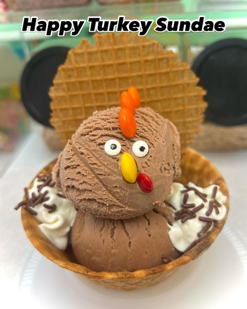 20 Hilarious Turkey Treats That Will Have Your Family in STITCHES