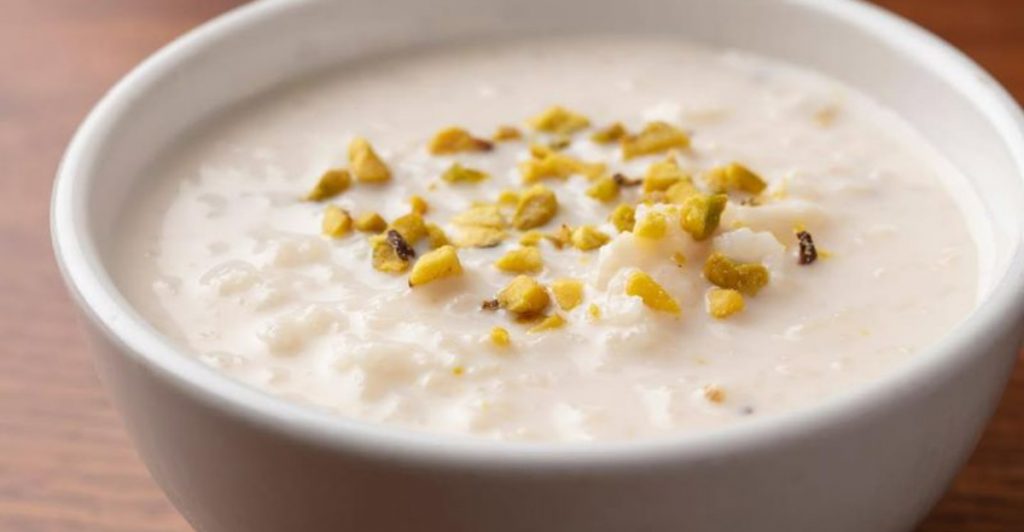 33 Retro Recipes That Ruled The 1960s Dinner Table