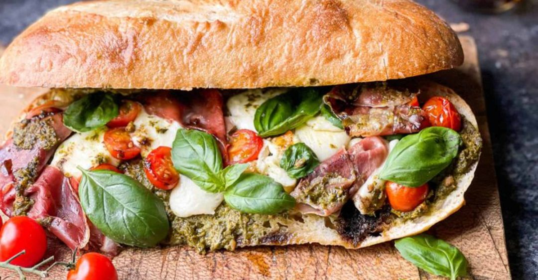 15 Irresistible Quiche Recipes For Any Occasion — Plus 3 That Save Busy ...