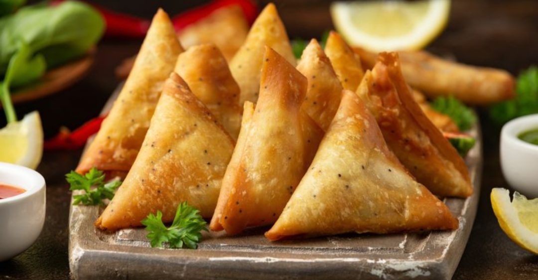 Crispy Indian Potato Samosa In 10 Easy Steps