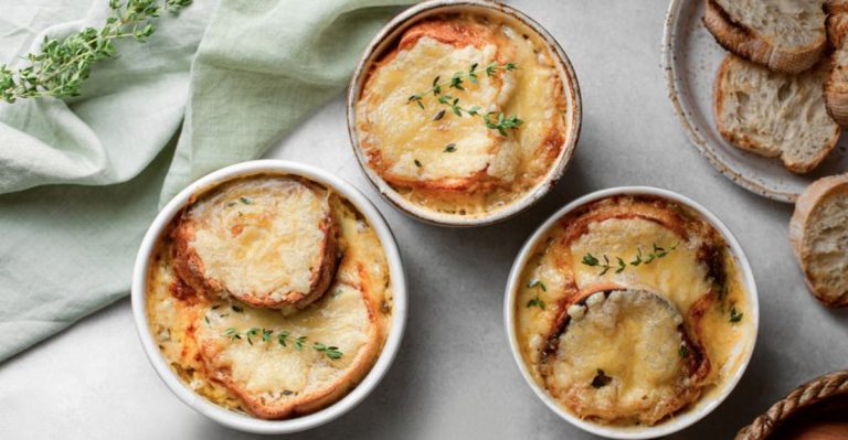 29 Vintage Recipes Perfect For An Old-Fashioned Ladies' Luncheon