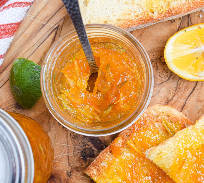 8 Creative Ways To Use Tangerine Peels (Plus 2 Bonus Ideas You’ll Love)