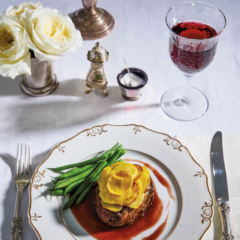 15 Different Foods Served Aboard The Titanic