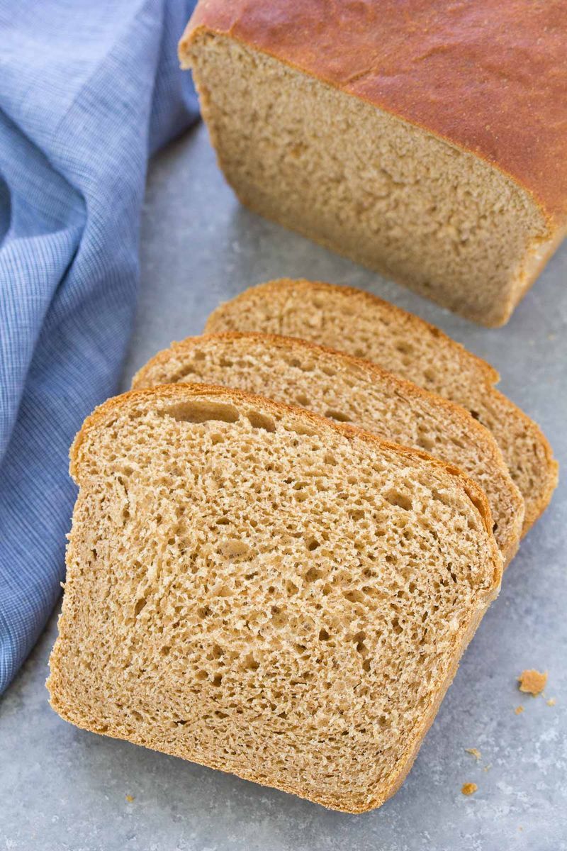11 Super Healthy Breads Dietitians Swear By, And 4 Surprisingly Good ...