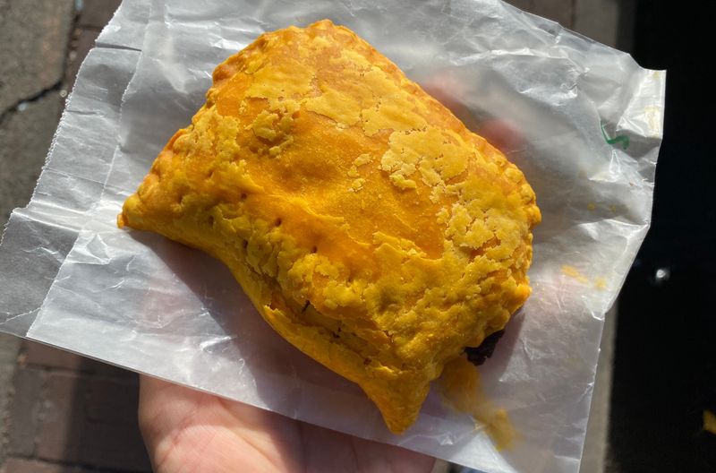 These 15 New York Street Foods Deserve Fame Beyond The Big Apple