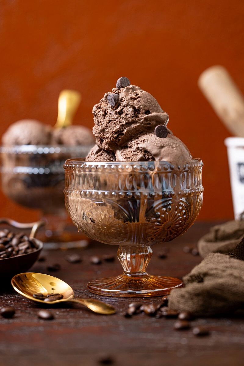15 Ice Cream Sundae Ideas For Summer (Plus 5 Next-Level Ideas To Try)