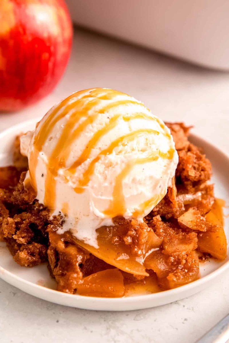 18 Old-Fashioned Cobblers That Come Straight From Grandma's Recipe Box