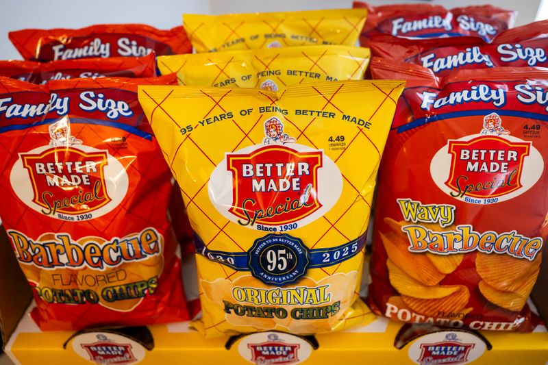 15 Iconic Michigan Gas Station Snacks