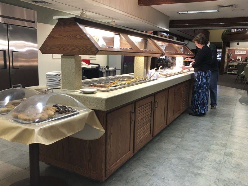 15 Indiana Comfort Food Buffets That Locals Gladly Suggest