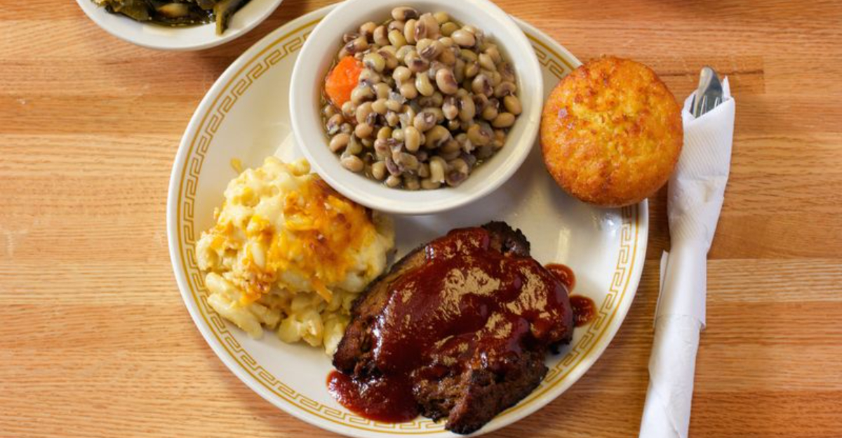20 Tennessee Comfort Dishes Locals Say Taste Just Like Home