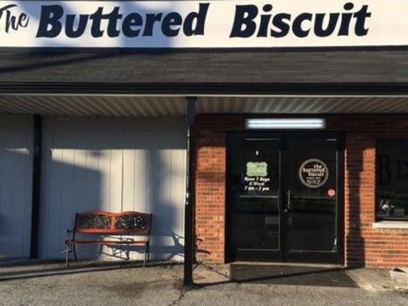 13 Biscuit Shops Across North Carolina That Are Always Worth The Wake ...