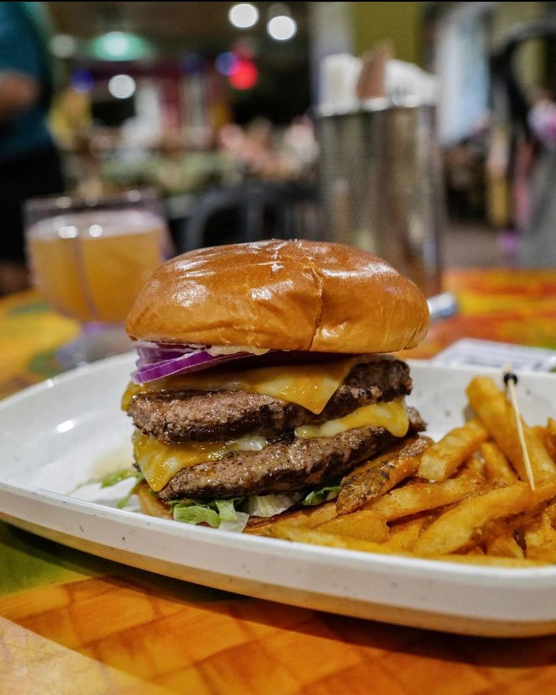 15 Hawaii Burgers That Bring Island Paradise To Your Plate