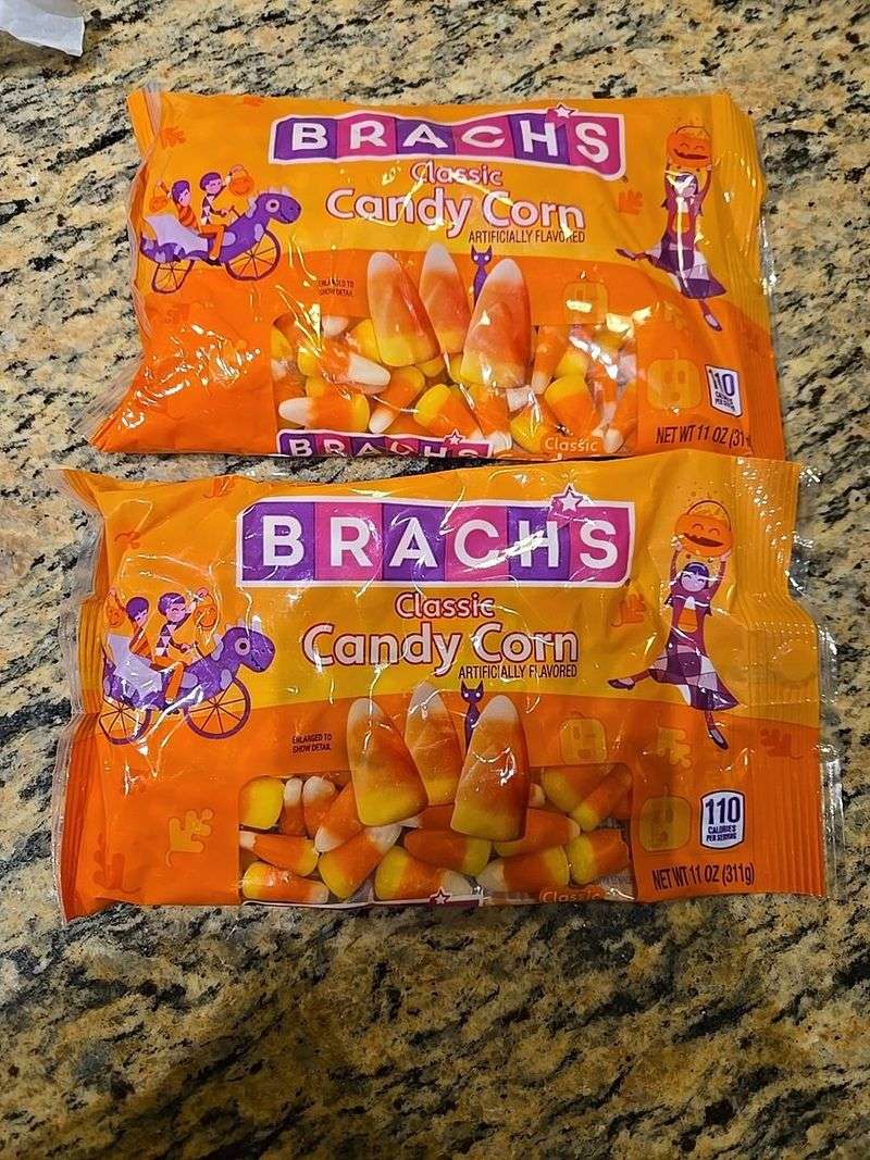 17 Midwest Snacks Only True Illinois Locals Haven’t Forgotten