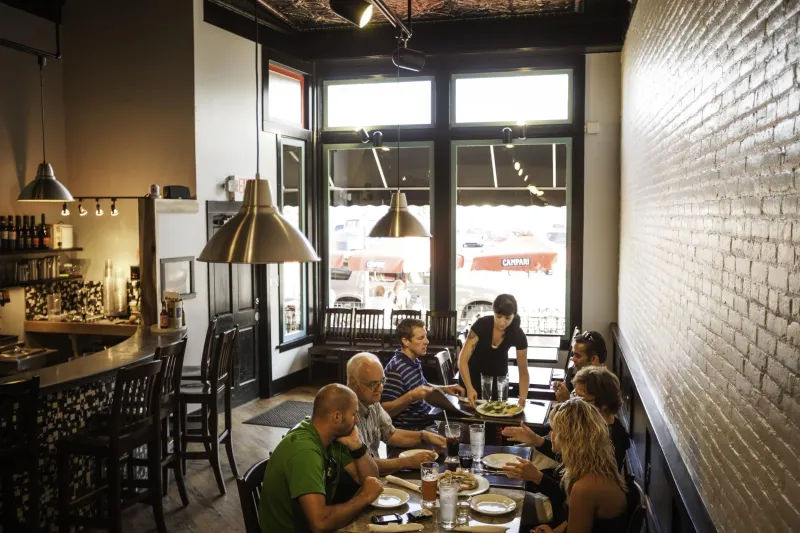 15 Family-Friendly Restaurants In Indiana’s Amish Country