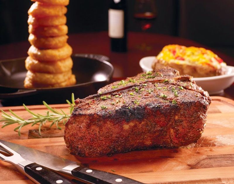 15 Legendary Steakhouses In Arizona That Locals Can't Resist